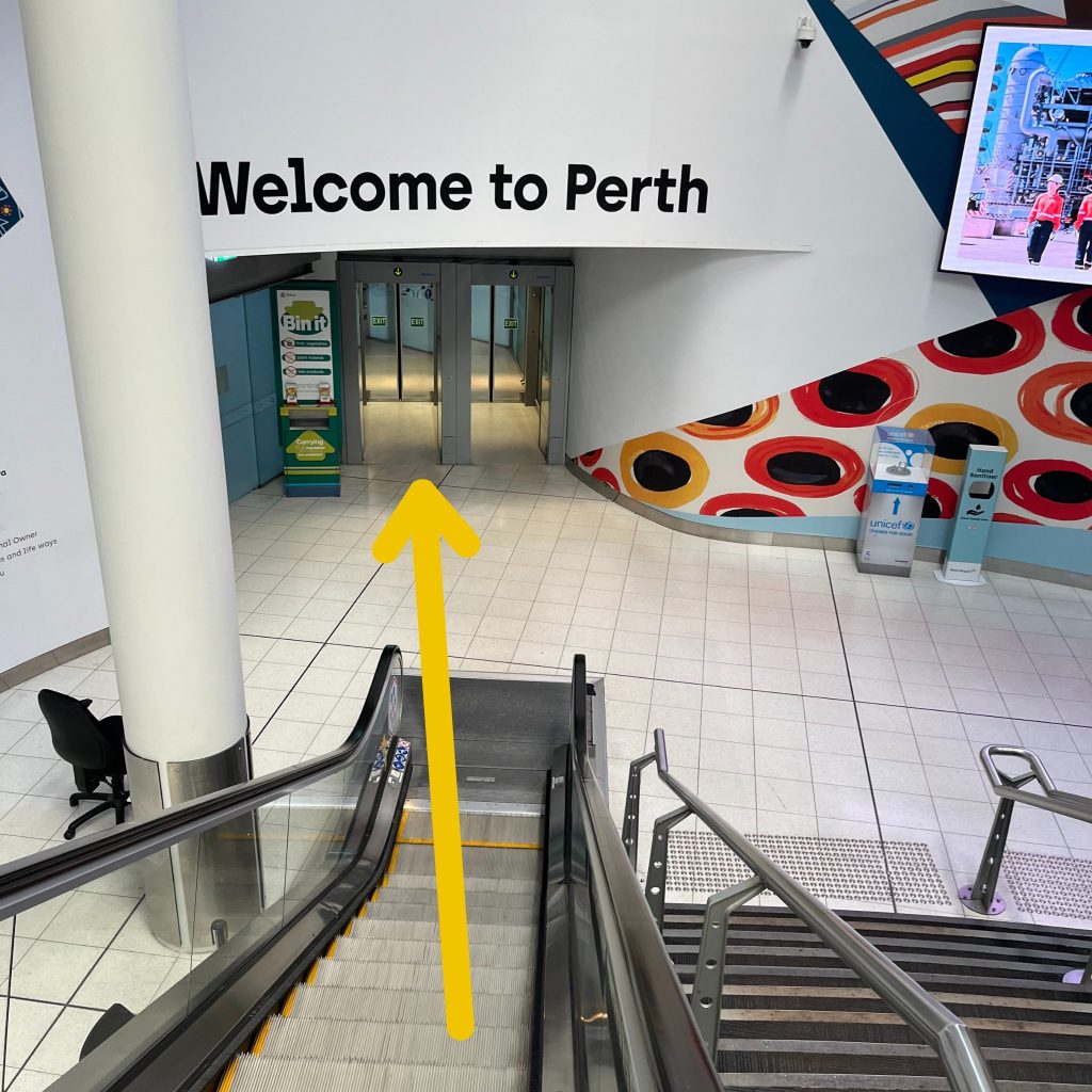 Perth Airport T4 (QANTAS) Arrivals – Shuttle Bus Pickup Instructions ...